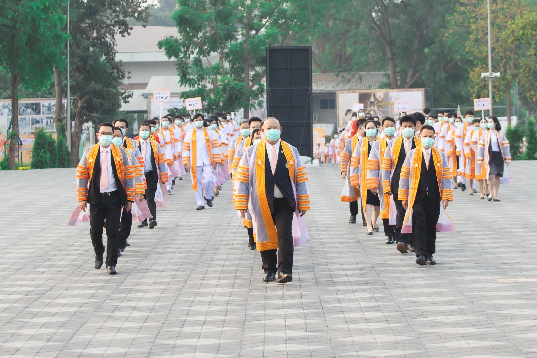 RMUTI rehearses for the 2562 Royal Graduation Ceremony – Rajamangala ...
