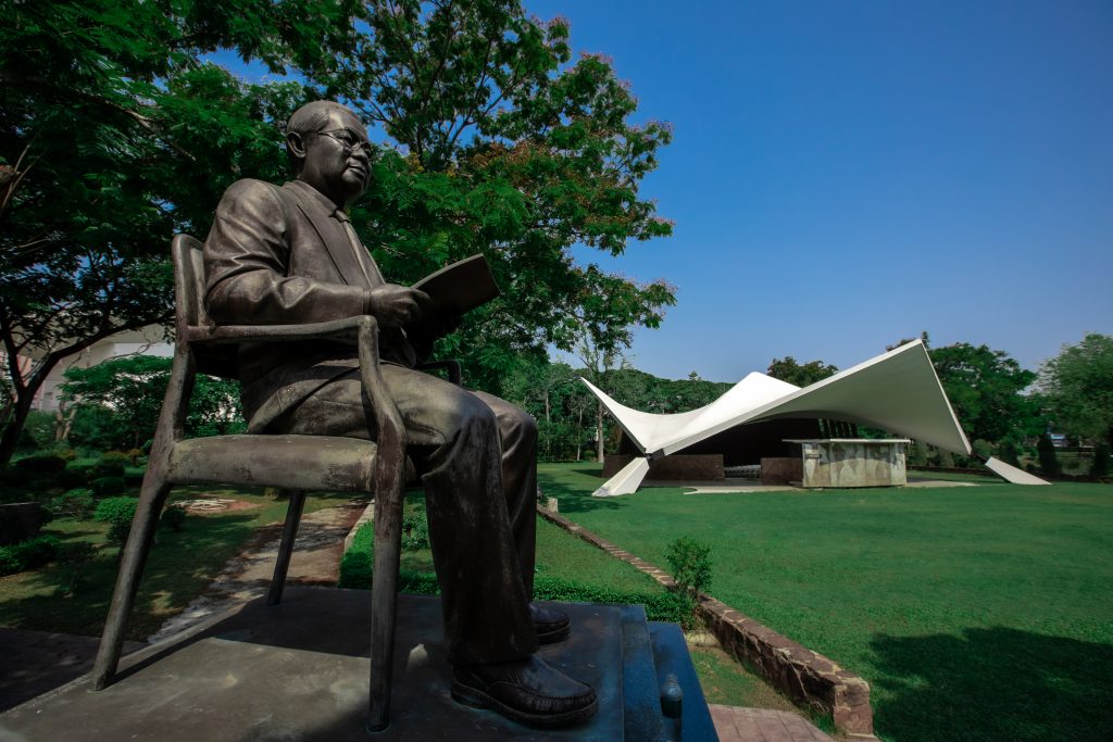 ศิษย์เก่า – มหาวิทยาลัยเทคโนโลยีราชมงคลอีสาน